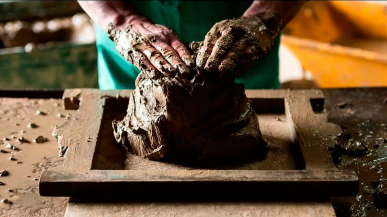 El material más sostenible en construcción: el barro cocido artesanal ...